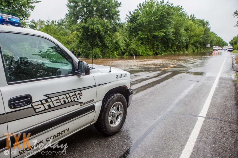 US 82 Closed in Leary Due to High Water | Texarkana Today