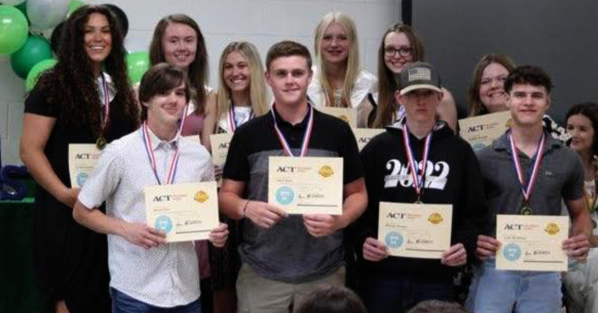 Texarkana Chamber of Commerce rewards students for obtaining the ACT ...